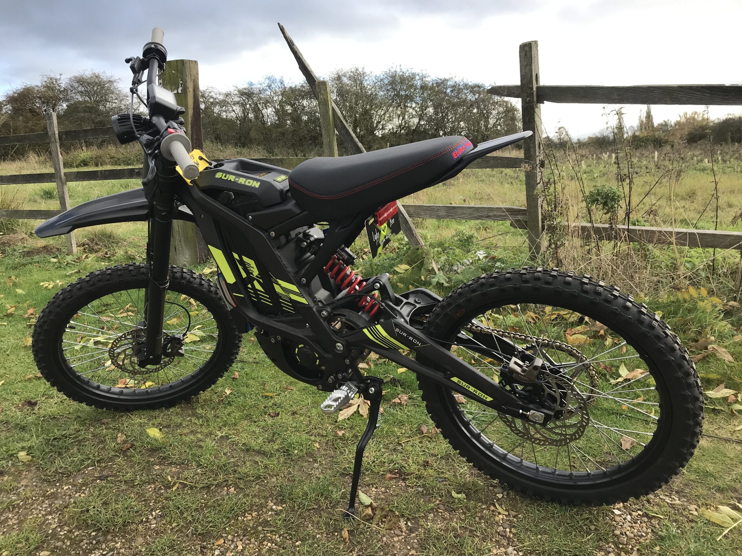 1A – Surron Pro Seat Assembly – Urban Moto Parts